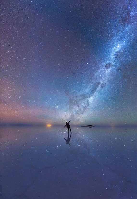 Interesting Photo of the Day: The Mirrored Night Sky