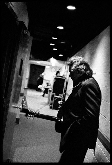 Backstage with a Rock Star Music Photographer - PictureCorrect
